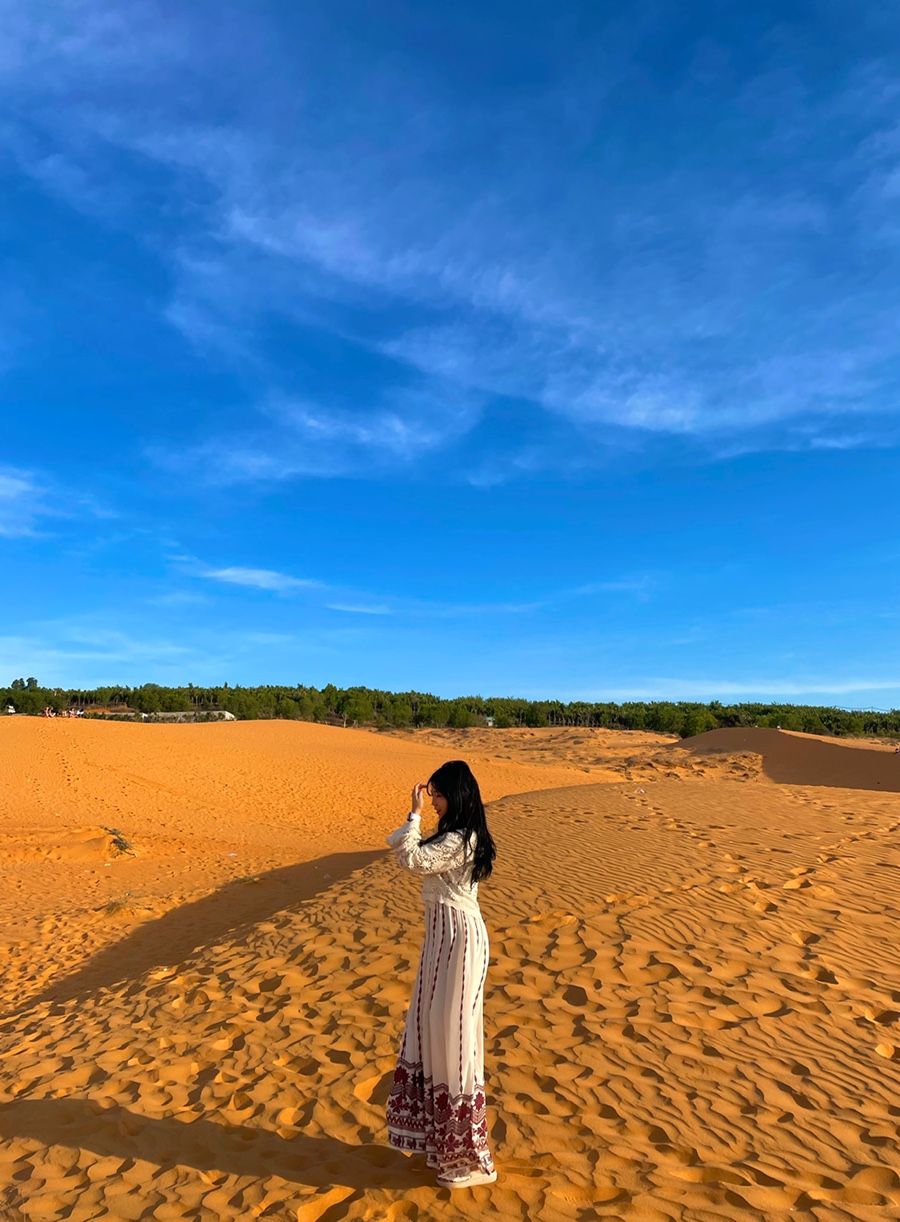 Mui Ne Desert Sunset Tour (Ho Chi Minh - Mui Ne)